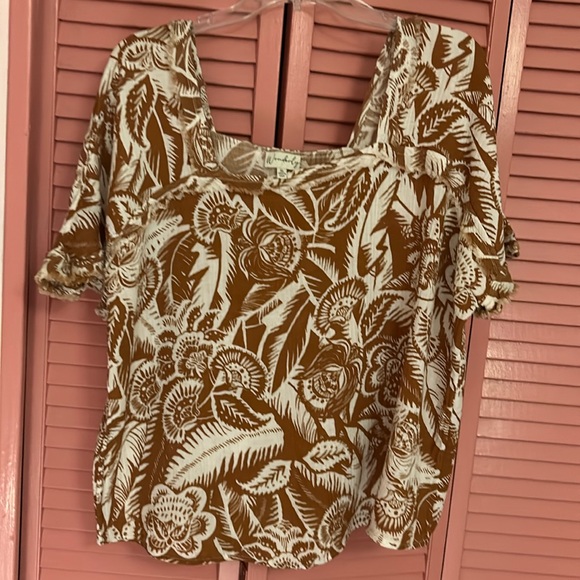 Wonderly | Tops | Wonderly Top Xl | Poshmark
